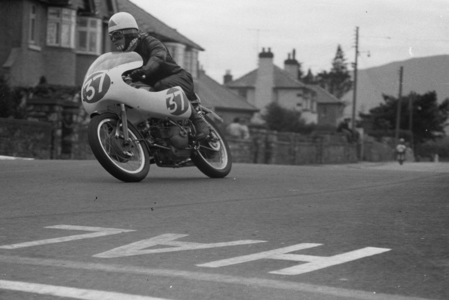Jim Curry Passes - Southern 100 Road Races